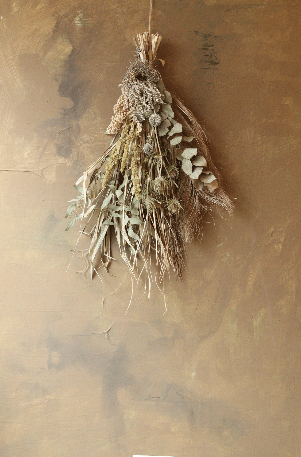 DRIED FLOWER SWAG GREEN ~ HANDMADE – Design by Nature Flowers